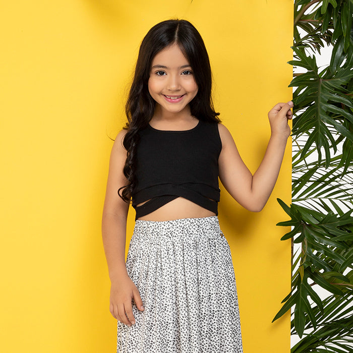 Camiseta negro manga sisa para niña– Codelin